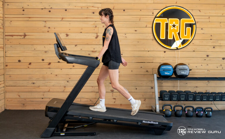 20 Minute Beginner Treadmill Workout – Burn Calories with Fun Walking ...