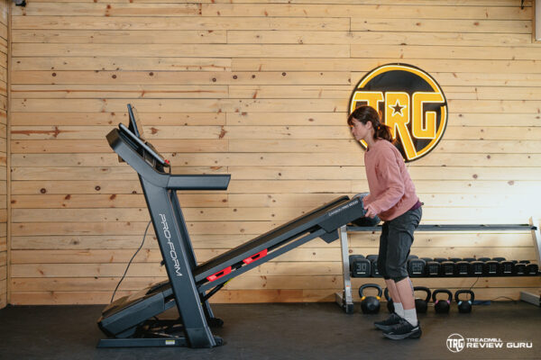 ProForm Carbon Pro 9000 Treadmill Review | Personalized Workouts